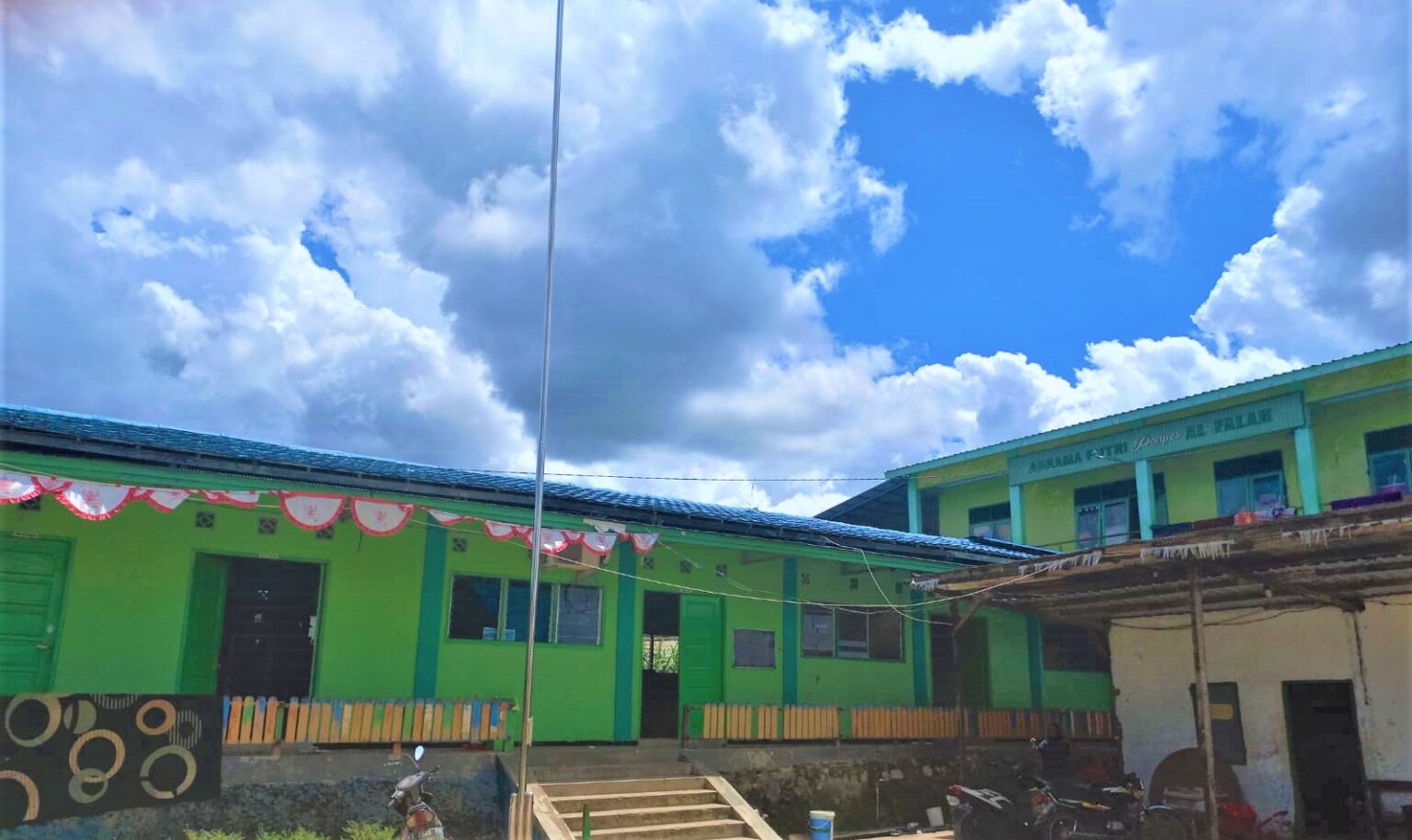 Pondok Pesantren Lirboyo - Media Resmi Pondok Pesantren Lirboyo